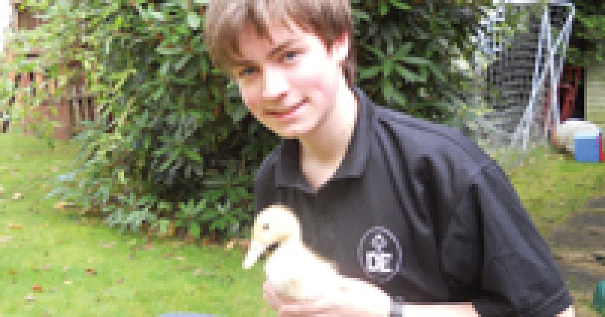 Teenager turns back garden into wildfowl park for gold award ...