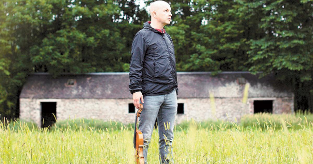 Scotland's foremost fiddle player introduces his band - Maidenhead ...