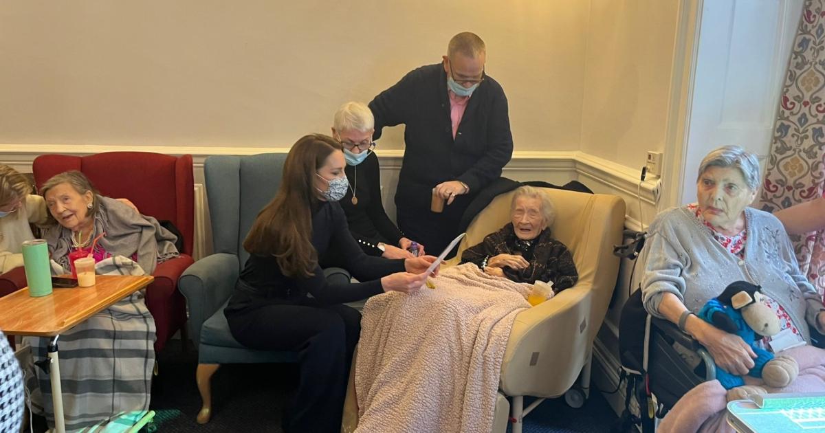 Princess of Wales makes Pancake Day visit to Slough nursing home ...