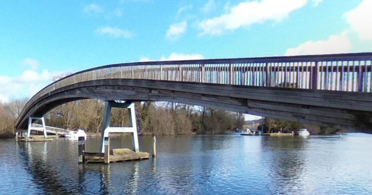 'Unsafe' Temple Bridge between Hurley and Marlow closed - Maidenhead ...