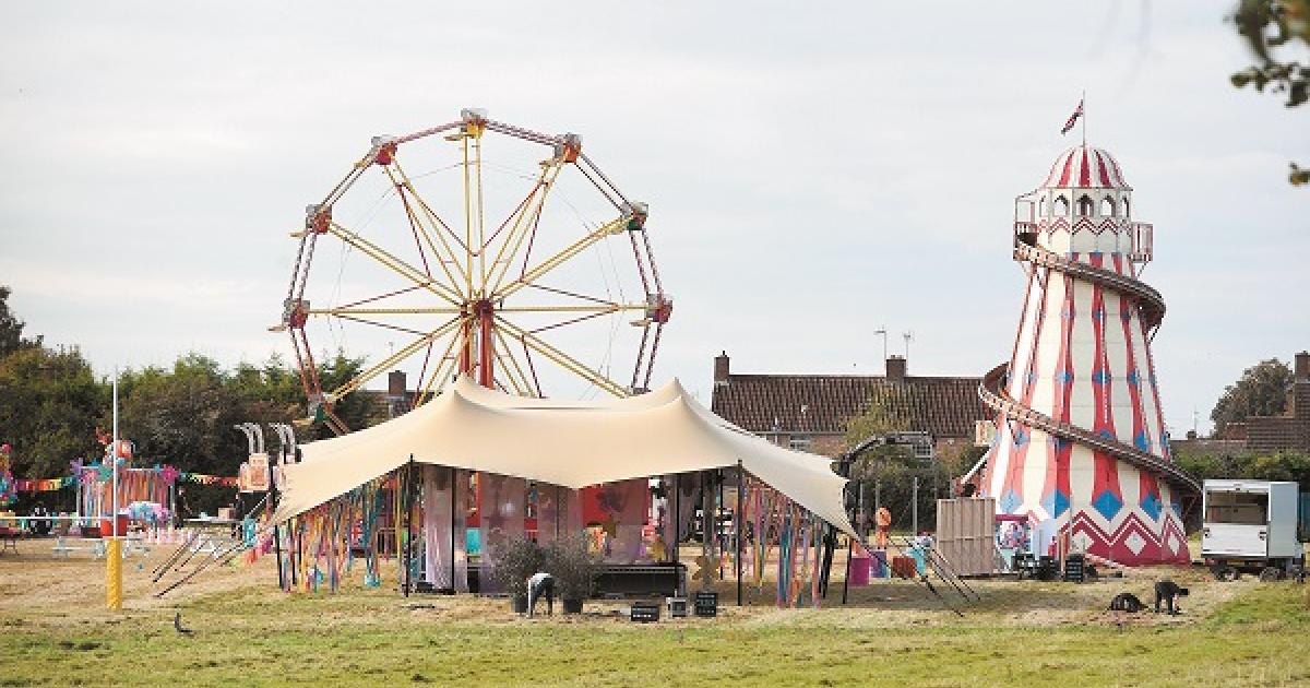 Scenes from Heartstopper series three leaked online from Burnham film ...