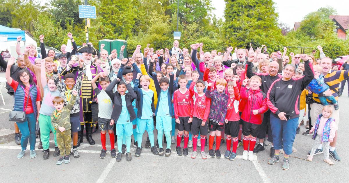 Organisers hoping for record-breaking Boundary Walk this year - Photo 1 ...