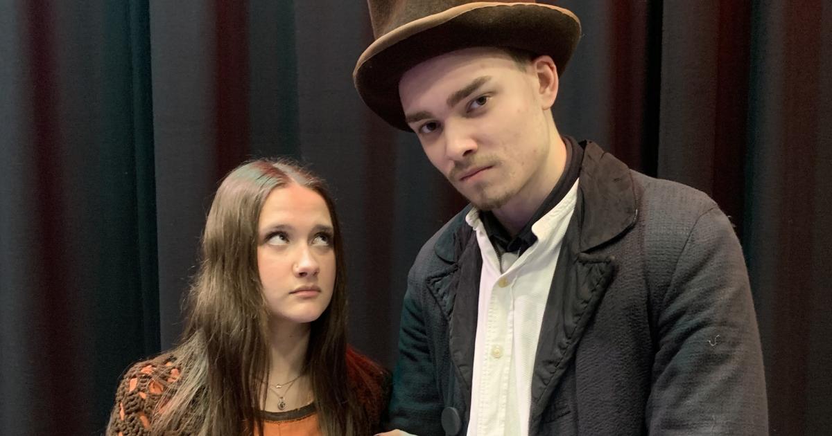 Talented students to transform Furze Platt stage into Victorian London ...