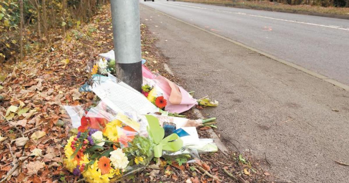 Woman charged in connection with fatal Hare Hatch crash - Photo 1 of 1 ...