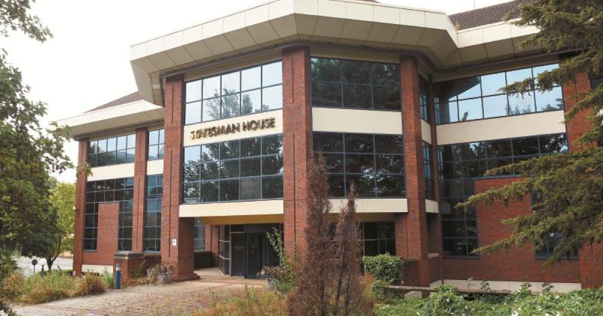 Plan to demolish Braywick Gate and Statesman House submitted to council ...