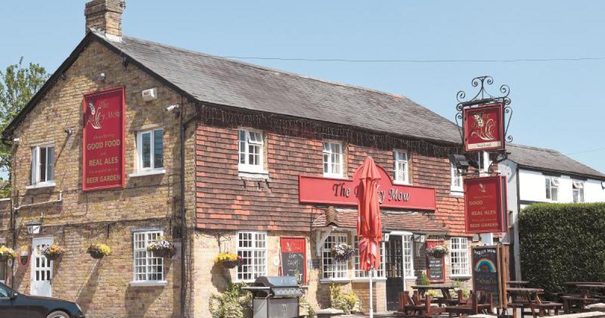 Maidenhead pubs prepare for worst during lockdown closure - Photo 1 of ...