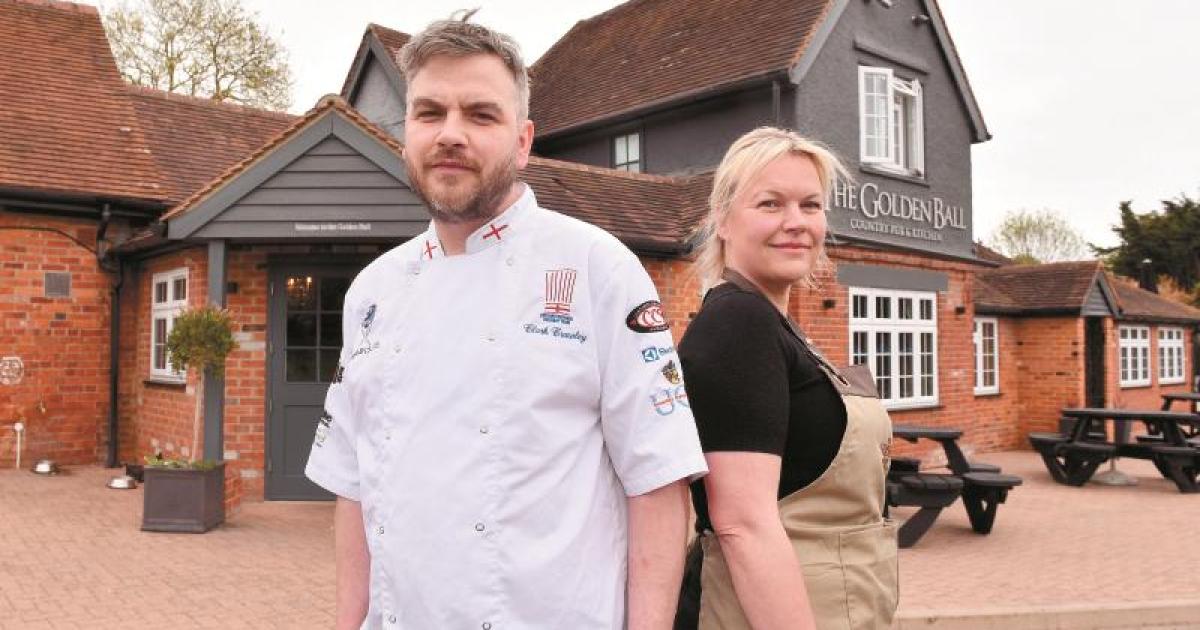 Pinkneys Green pub has 'the best' roast in the UK - Photo 1 of 1 ...