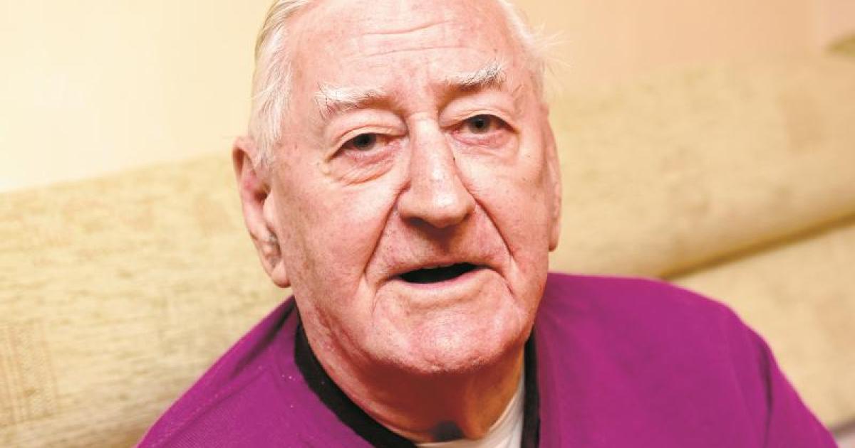 Cookham figure steps down from Pinder Hall duties after 40 years ...