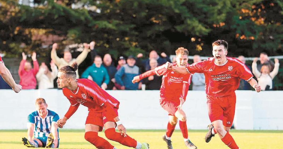 El Jalaoui sparks jubilant scenes as Flackwell Heath beat 10-man ...