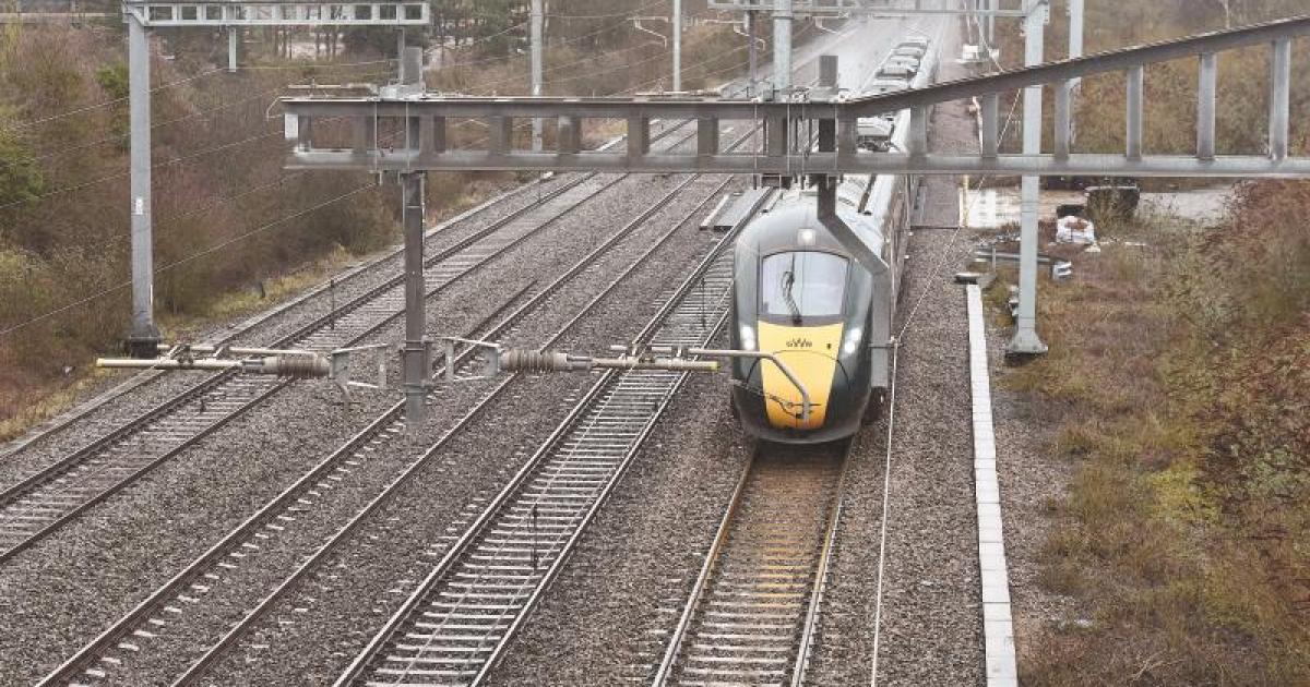 Severe disruption to GWR rail services to Maidenhead, Twyford and ...