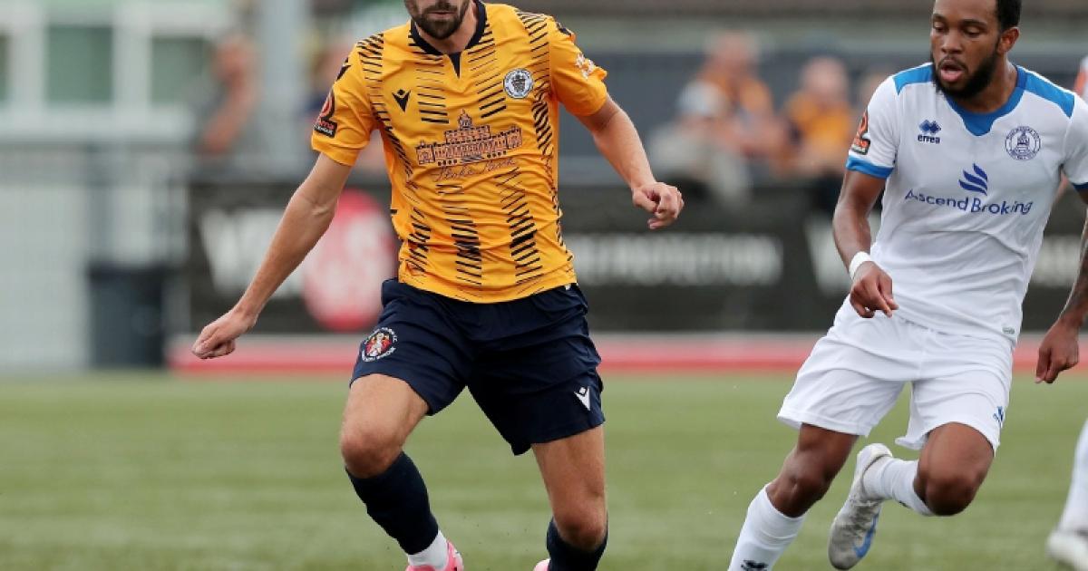 Gilbert on target as Slough Town share the spoils with promotion rivals ...