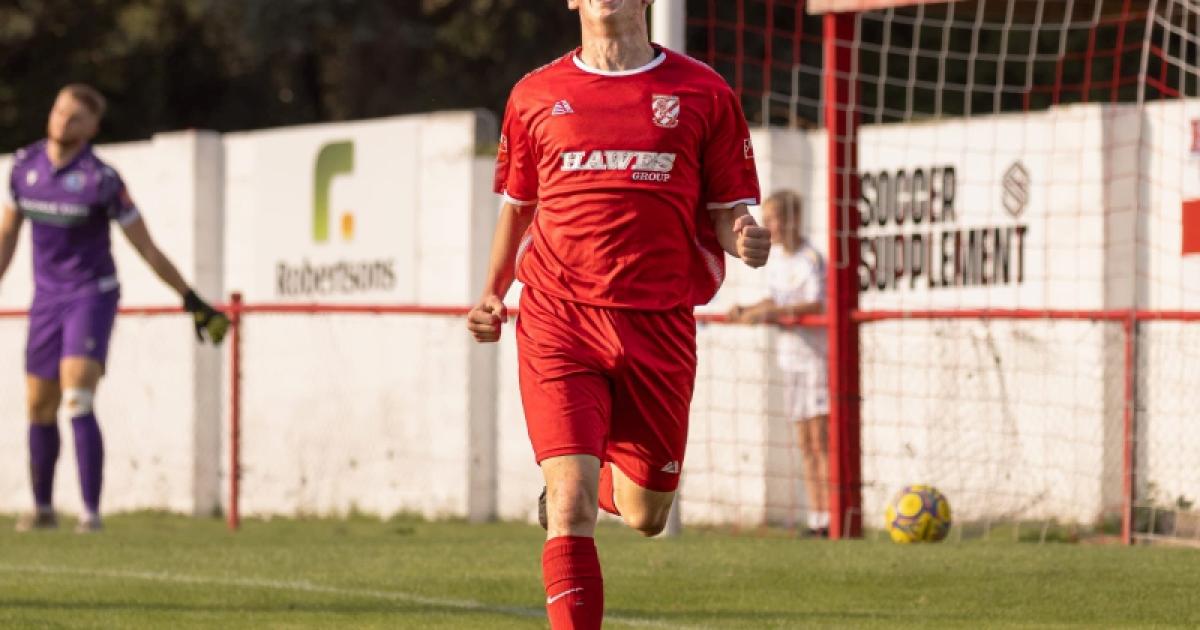 Makowski and Shakespeare both score twice as Flackwell win 'Battle on ...