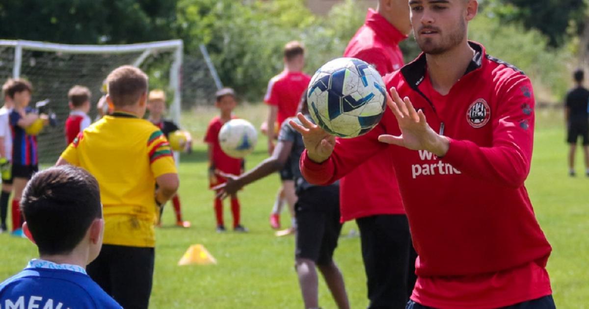 Maidenhead United to host open evening for aspiring coaches at York ...
