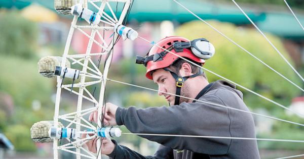 'World's smallest fireworks show' staged at Legoland Windsor ...