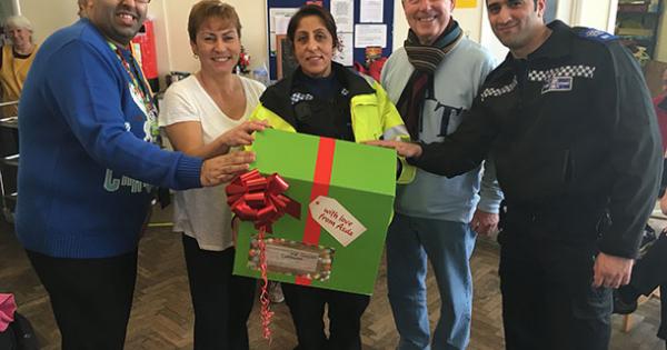 Police neighbourhood officers deliver gifts in Slough - Maidenhead ...