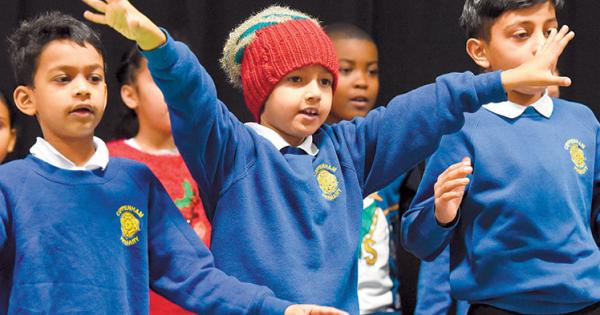 In pictures: Christmas performances at Cippenham Primary School - Photo ...