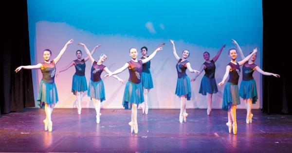 Elizabeth Fenton dancers raise £5,200 for charity - Photo 1 of 4 ...