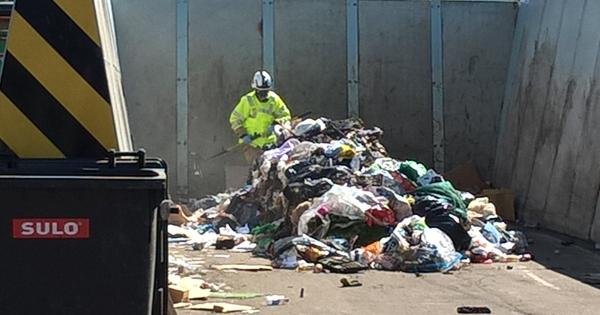 Emergency services escort waste lorry to Maidenhead after finding ...