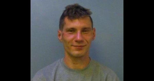 Man who choked and eye-gouged a police officer in Maidenhead jailed for ...