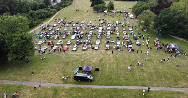 Burnham Classic Car show hailed a success by councillors - Maidenhead ...
