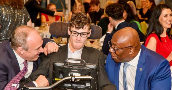Celebrities support disability charity's awards evening - Maidenhead ...