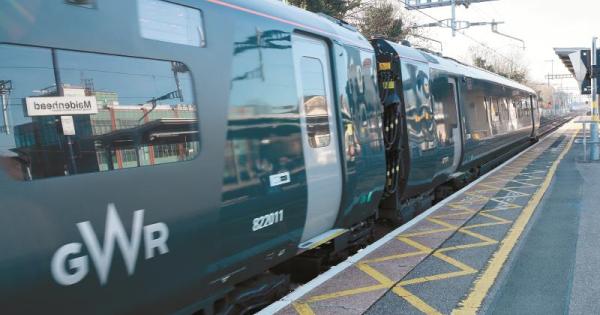 Defective track causes morning train delays between Maidenhead and ...