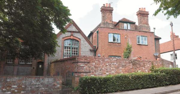 99-year lease signed for Twyford's new library - Photo 1 of 1 ...