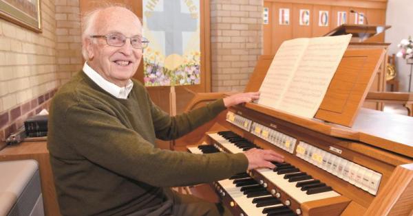 Maidenhead church organist celebrates 50 years of playing at services ...