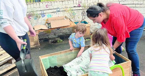 Windsor gardening project brings army families together to tackle ...