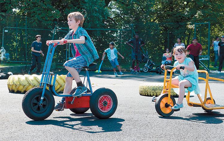 In pictures: Thames Valley Adventure Playground's fun day - Photo 1 of ...