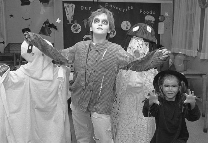 REMEMBER WHEN: Spooky snapshots from Halloween in the Eighties. - Photo ...