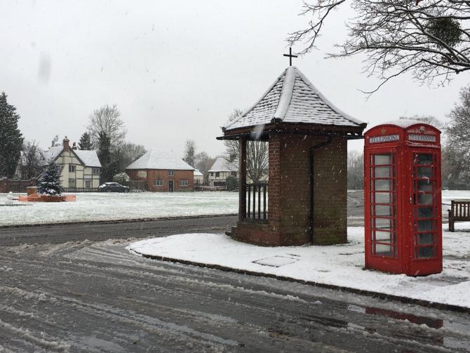 In pictures: Snow hits Maidenhead - Photo 1 of 34 - Maidenhead Advertiser