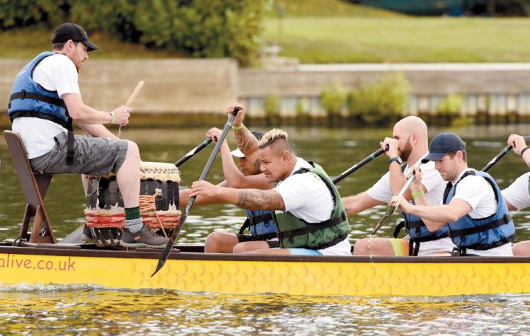 Dragon boats race down River Thames as Cookham Regatta returns - Photo ...