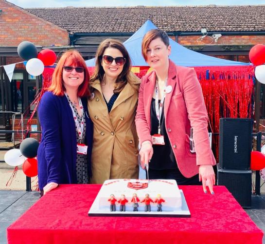 Lent Rise School celebrates 50th anniversary - Photo 1 of 4 ...