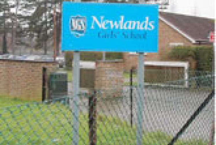 Newlands gets £125k Olympic fund for swimming pool - Maidenhead Advertiser