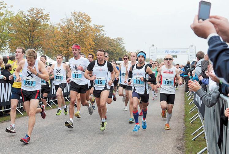 In pictures: Thousands take part in 30th Windsor Half Marathon ...