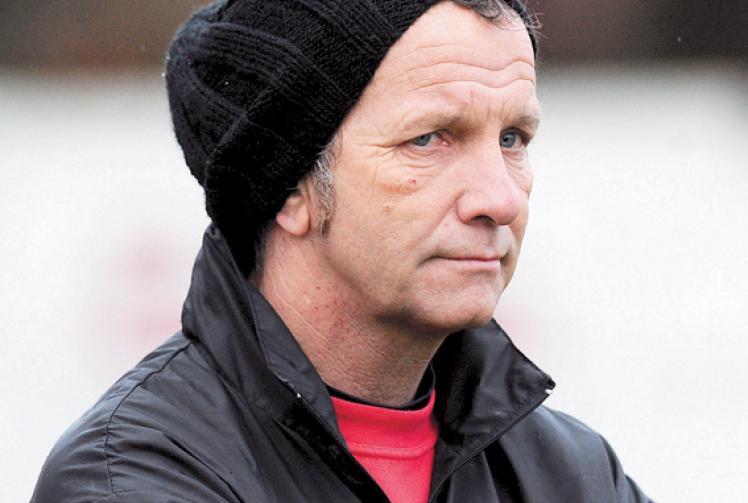 Graham Malcolm cautiously optimistic for Flackwell Heath FC's season ...