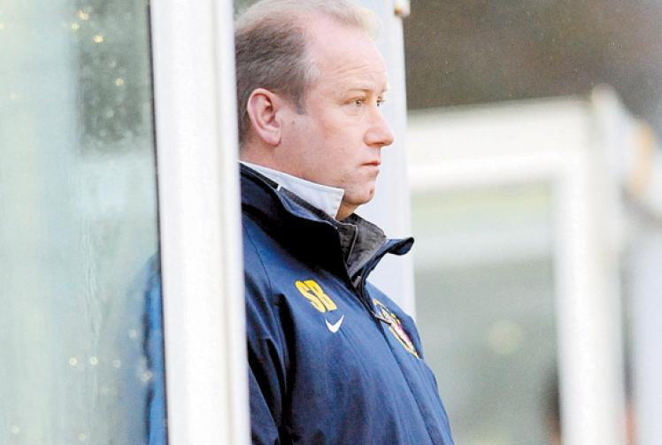 Boss Steve Bateman leaves Slough Town - Maidenhead Advertiser