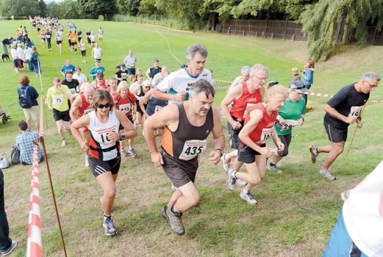 In pictures: Hundreds race in Burnham Beeches Half Marathon ...