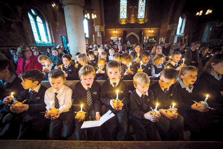 LVS Ascot Junior School enjoys a traditional Christingle - Maidenhead ...
