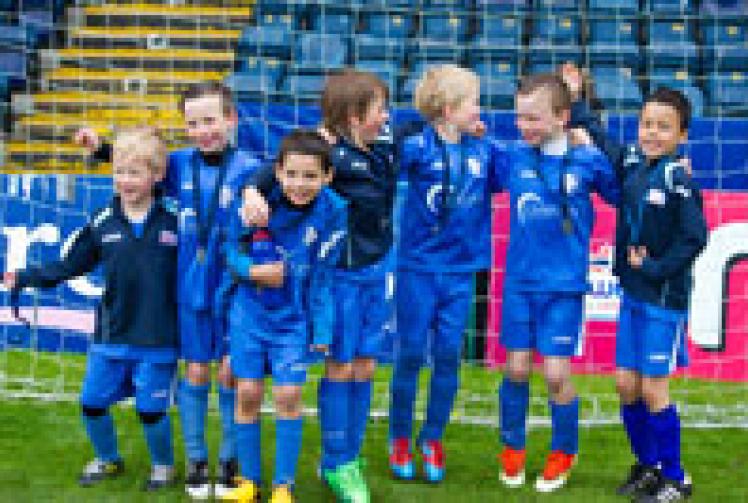 Pro academies swoop to sign young Marlow Town stars - Maidenhead Advertiser