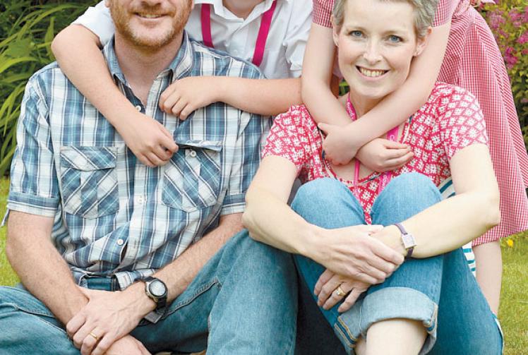 Cancer sufferer completes Race for Life while recovering from chemo ...