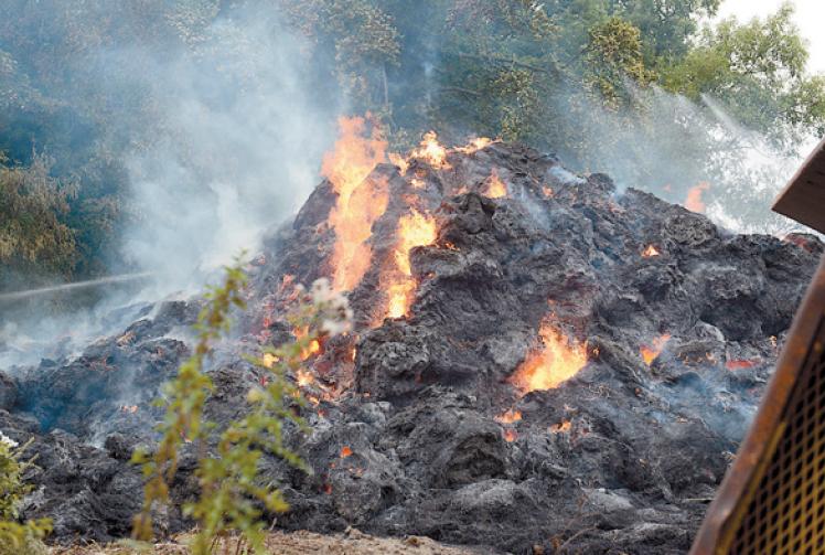 Farmer attributes 300-tonne Maidenhead hay bale fire to 'third party ...
