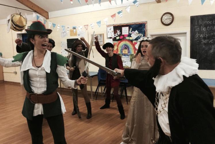 Family panto fun with Robin Hood and His Merry Men - Maidenhead Advertiser