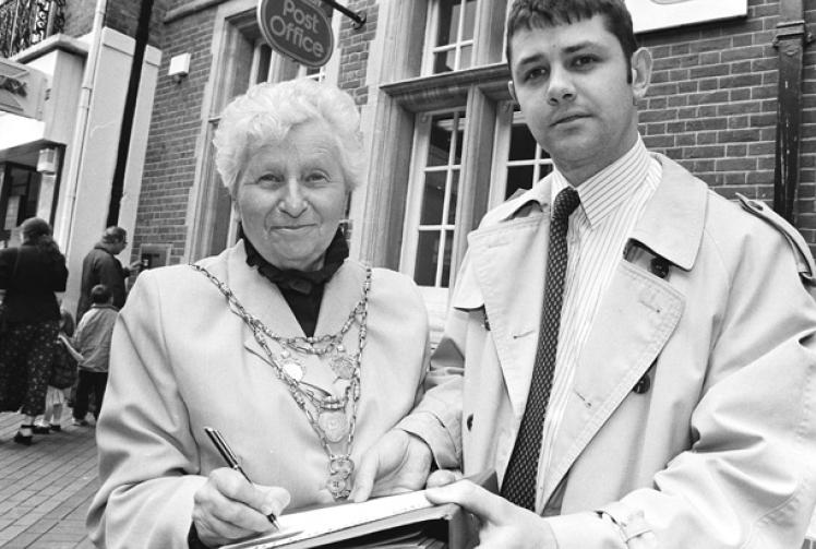 REMEMBER WHEN: Save Maidenhead Post Office...again - Maidenhead Advertiser