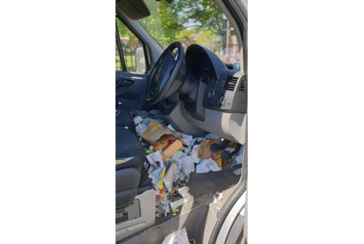 Driver fined for untidy vehicle in Marlow - Maidenhead Advertiser
