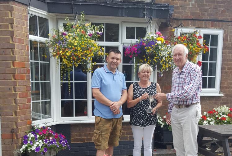 Stoke Poges pub named 'most colourful' in village award ahead of annual ...