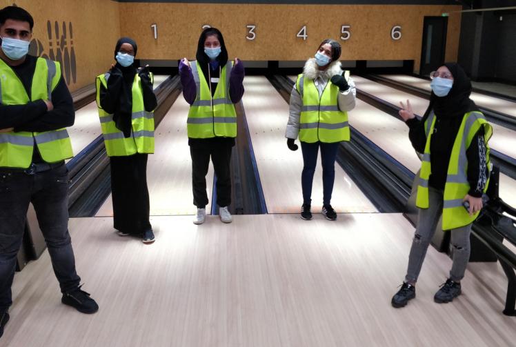 Aik Saath volunteers support coronavirus vaccination rollout in Slough ...