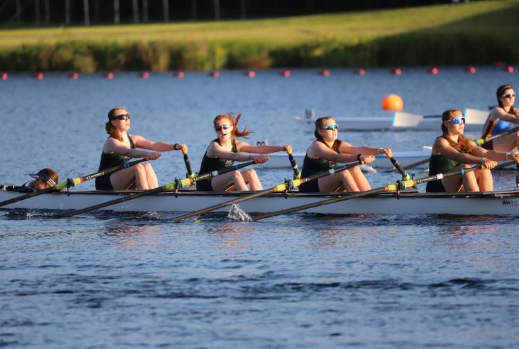 Young Windsor rowers find national success in regatta debut - Photo 1 ...