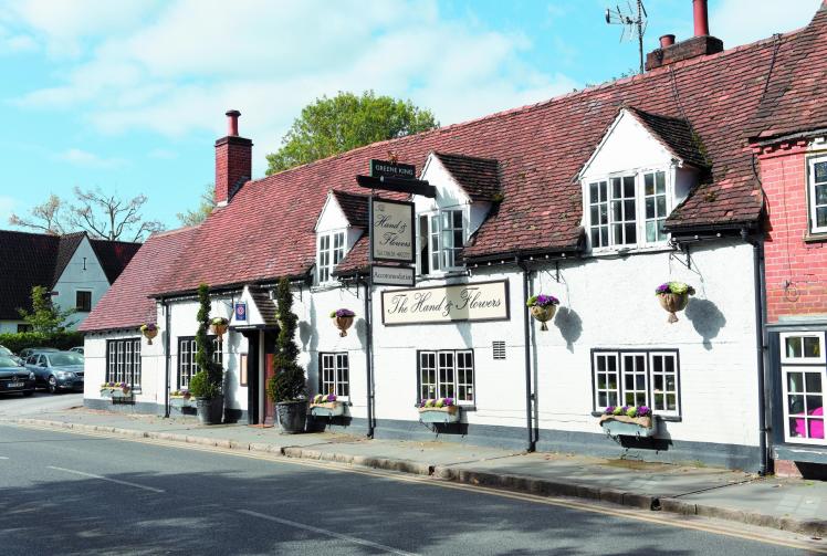 eastern arms pub
